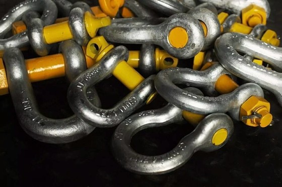 Yellow Safety Bolt Shackles 12 Tonne WLL Heavy Duty Rigging Solution